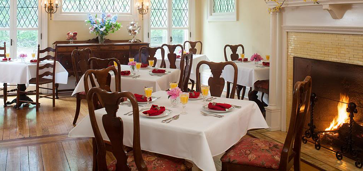 Amazing Fall Color in Upstate NY :: Baseball Hall of Fame, Hiking & More!